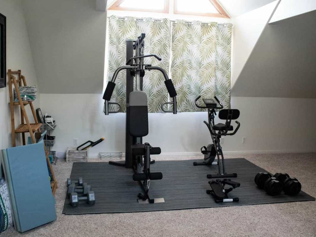 The 7 Best Pieces of Exercise Equipment to Have a Complete Home Gym